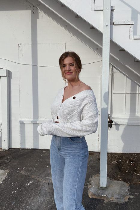 Featuring: Hannah Roeloffs, Fashion Designer - Lively by Laura