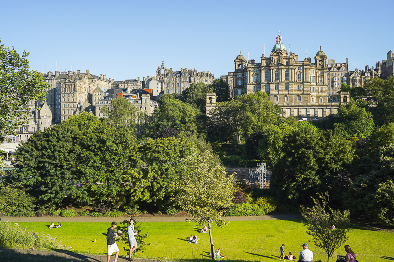 3 Days in Edinburgh: Big Hills Mean Spectacular Views - Lively by Laura